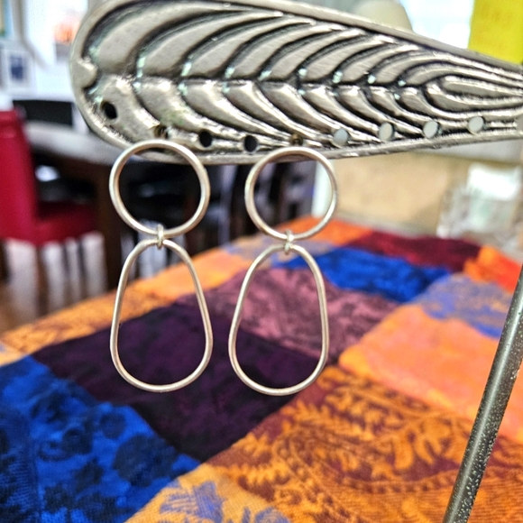 Vintage | Jewelry | 925 Sterling Silver Double Loop Dangle Earrings Stud Back Light And Pretty ...